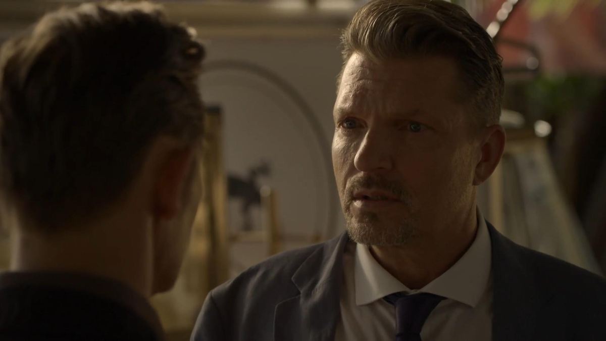 GZSZ heute im TV: Sind Lars und seine Kinder plötzlich in Gefahr?